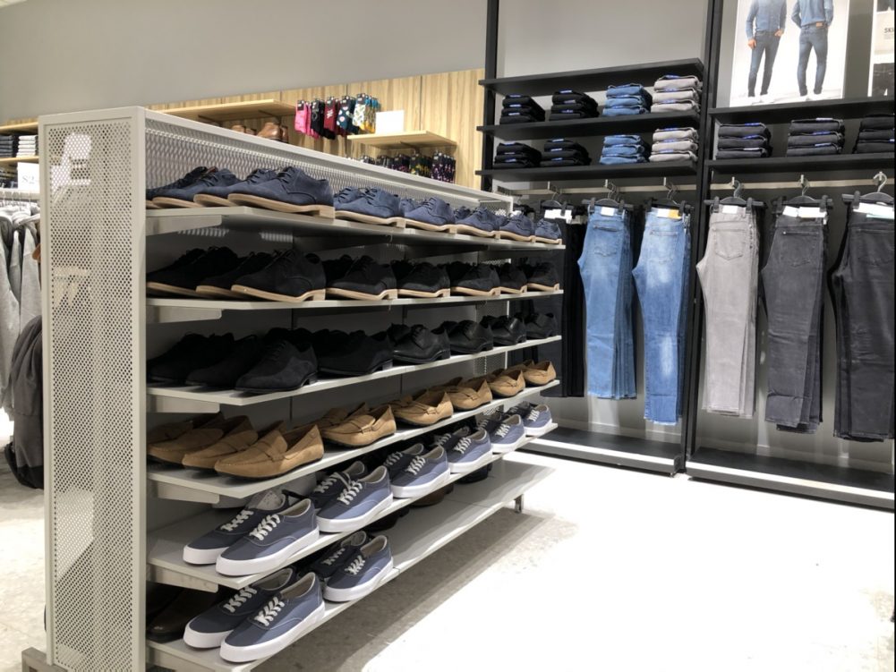 Inside Peek At H&M Lafayette, Opening At Noon Today – Developing Lafayette
