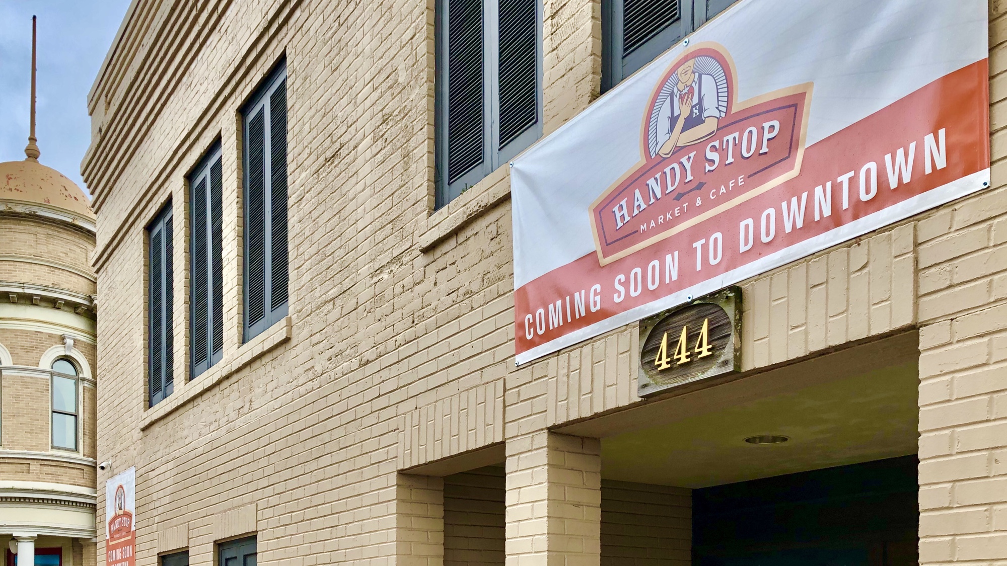 Handy Stop Market & Café Construction Underway In Downtown Lafayette ...