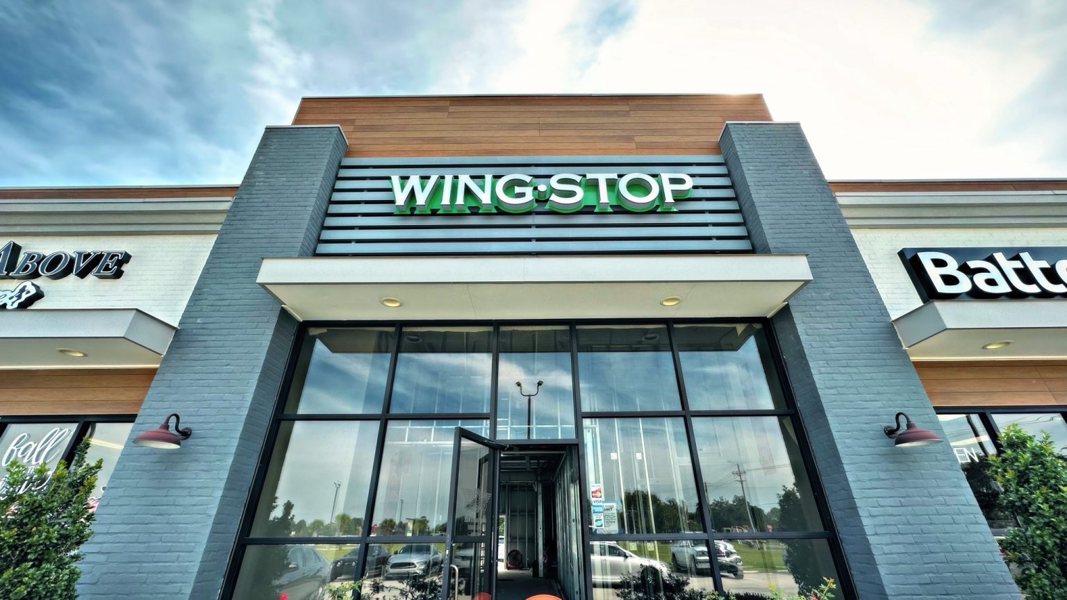 Carencro Wing Stop Signage Is Up, Construction Well Underway ...