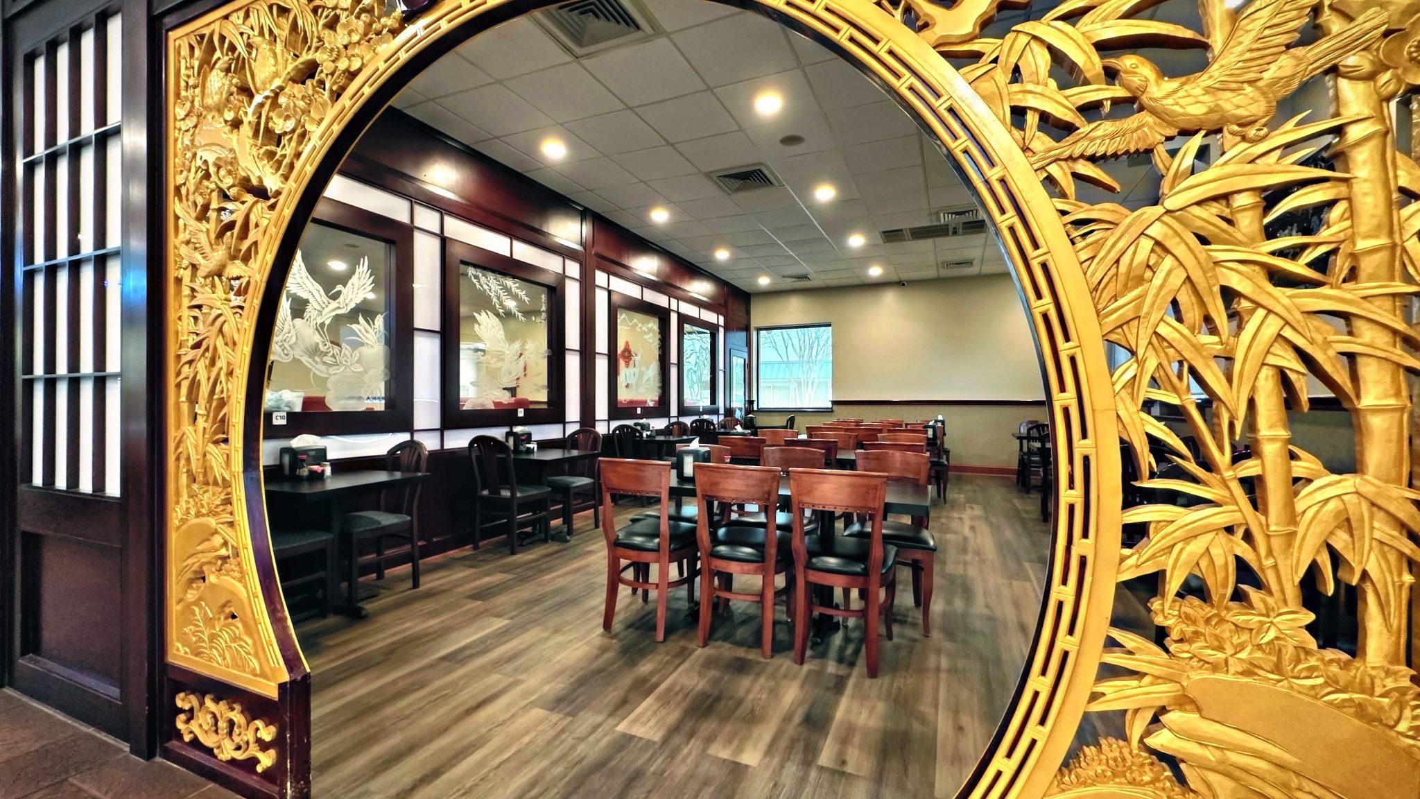 Inside Golden Buffet, Formerly Royal Panda, Recently Opened on Pinhook ...