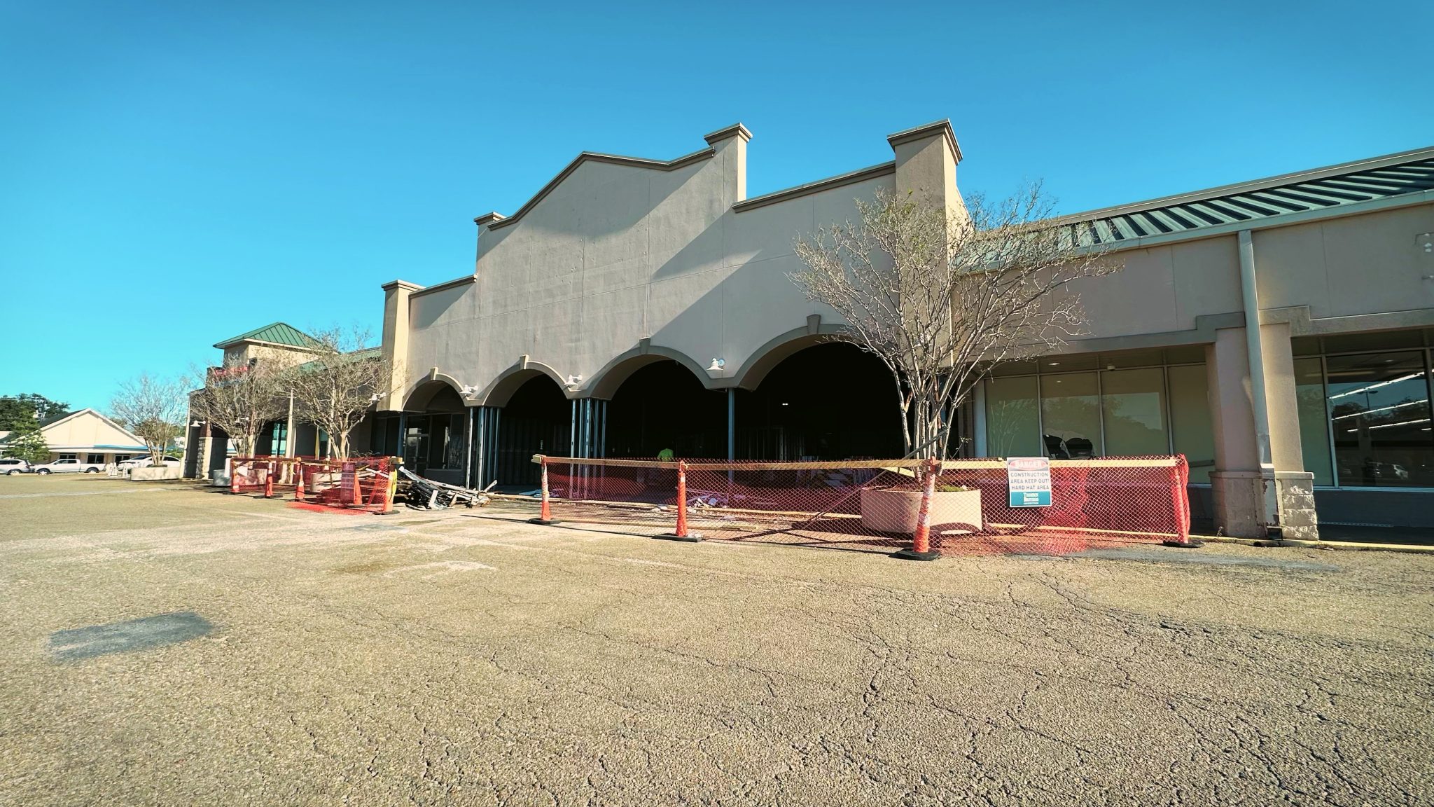 Former Plaza Nightclub Space To Become Grand Marché Bar – Developing ...