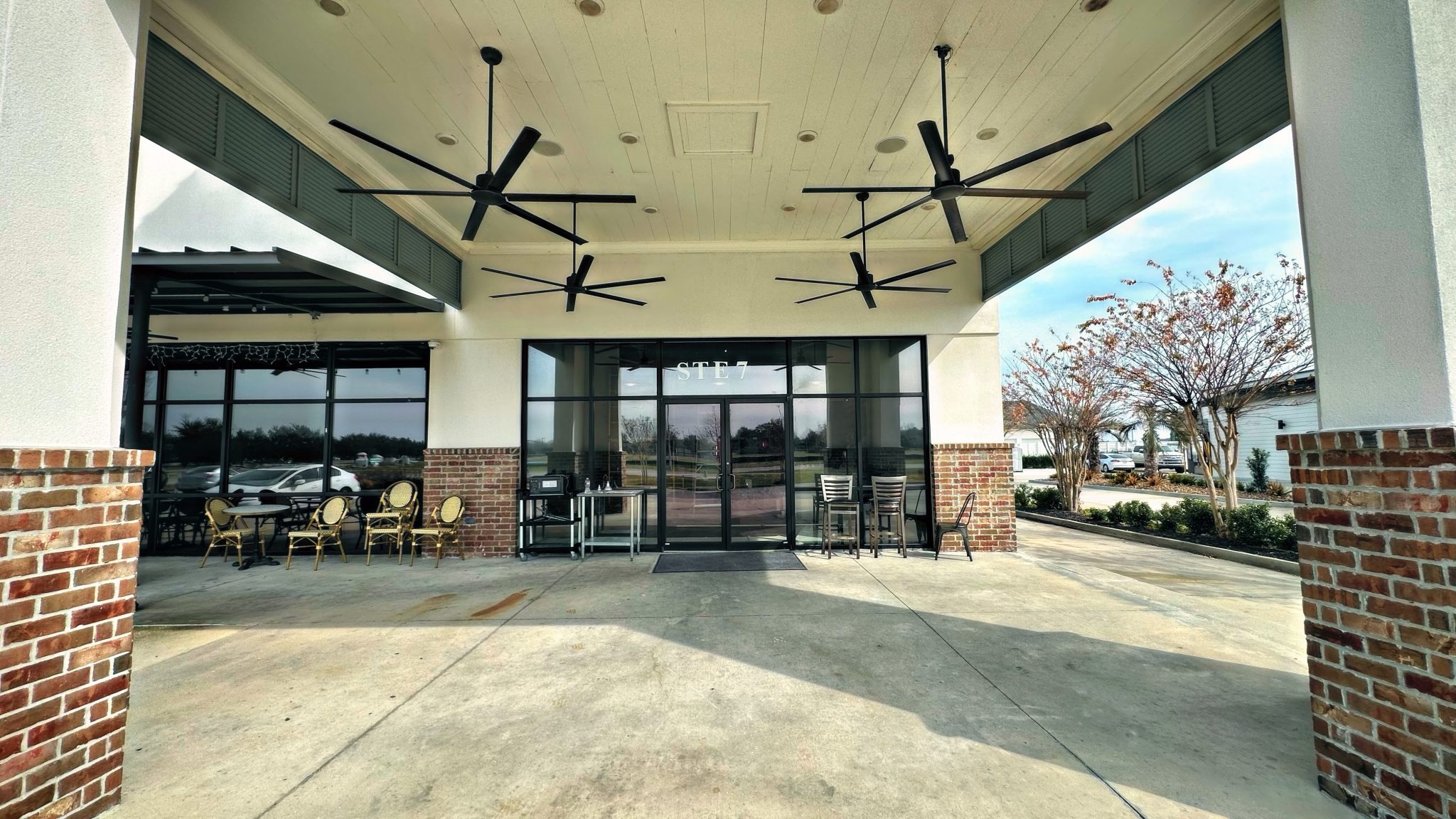 Ragin’ Chicken Co., New Chicken Spot Coming Soon To Former Villager’s ...